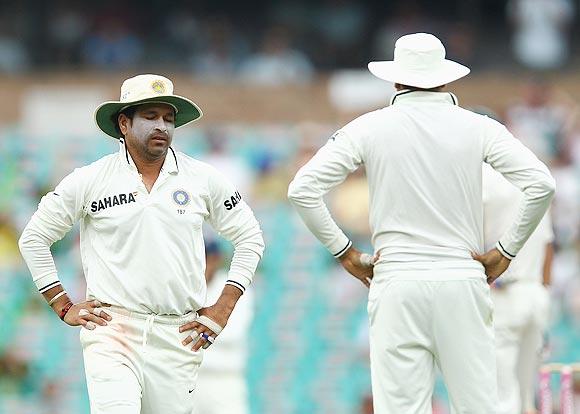 Akram Flays Team India For Negative Body Language Rediff Cricket
