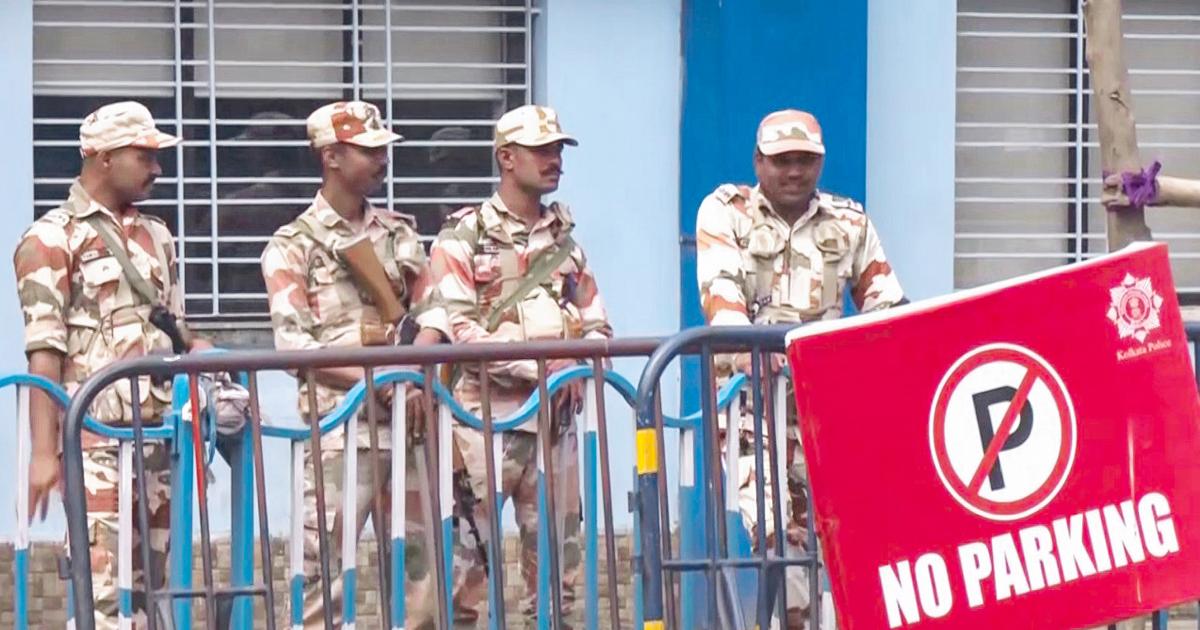TMC moves EC over unauthorised postal ballot sorting at EVM strongroom ...