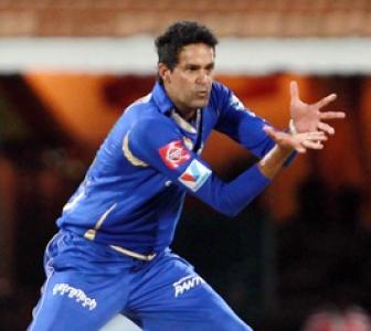 IPL fixing: Chandila sent to fresh police custody for 3 days - Rediff ...