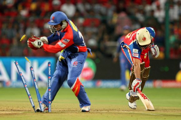 IPL PHOTOS: Yuvraj blitz guides Bangalore to victory - Rediff Cricket