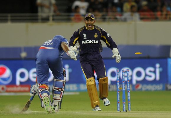 IPL PHOTOS: Duminy's cameo guides Delhi home - Rediff Cricket