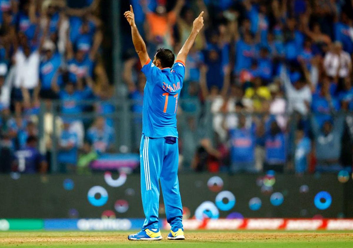 Shami's double strike puts India on top