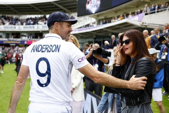 England Great Anderson Retires With One Final Flourish Rediff Cricket