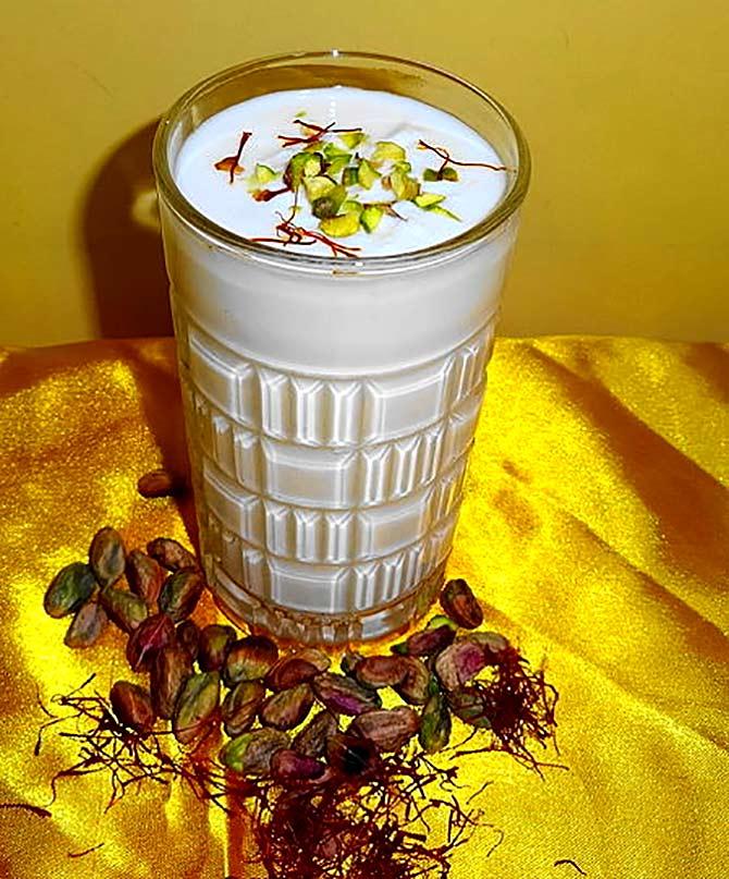 Why aam panna, lassi and jaljeera are best for summer - Rediff.com Get ...