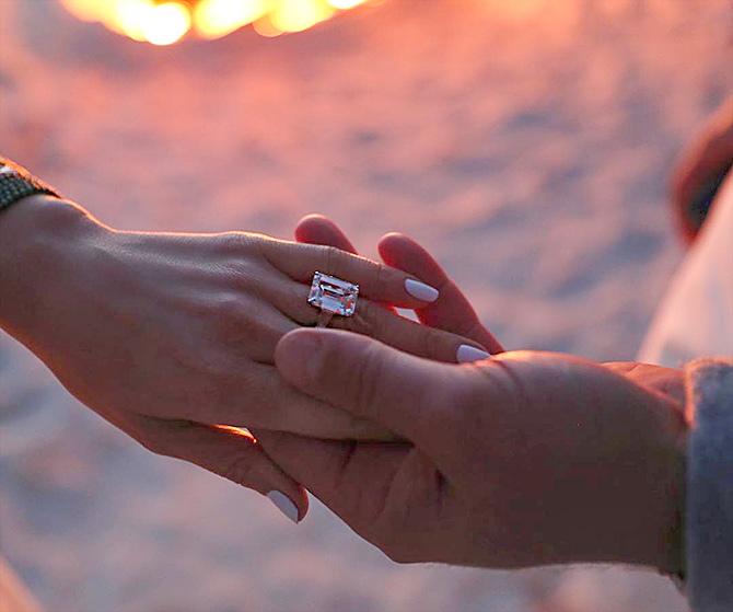 Jennifer Lopez and Alex Rodriguez are engaged - Rediff.com Get Ahead