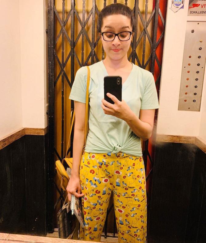 The most fashionable elevator selfies - Rediff.com Get Ahead The most fashionable elevator selfies - Rediff.com Get Ahead