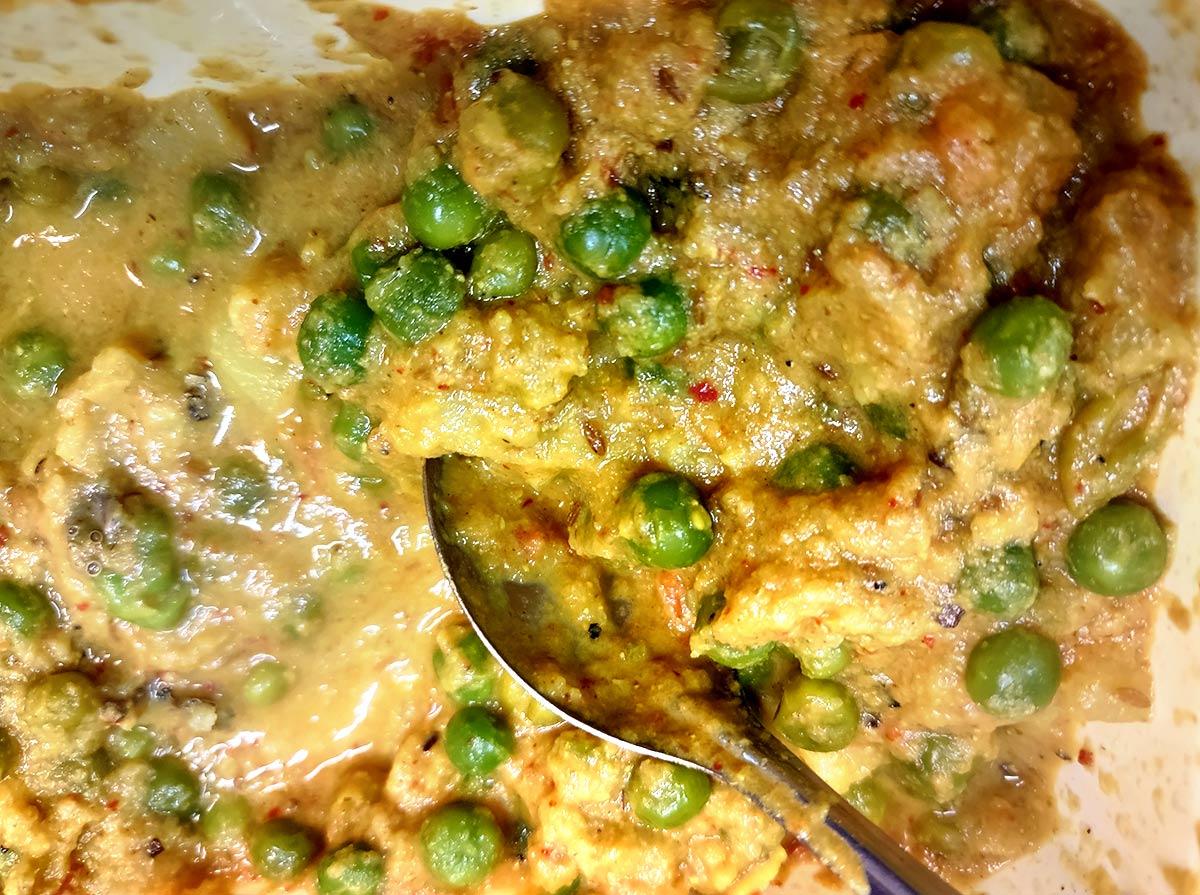 Recipe: Ranchi Memories & Sheetal Chhaya Alu Mattar - Rediff.com Get Ahead