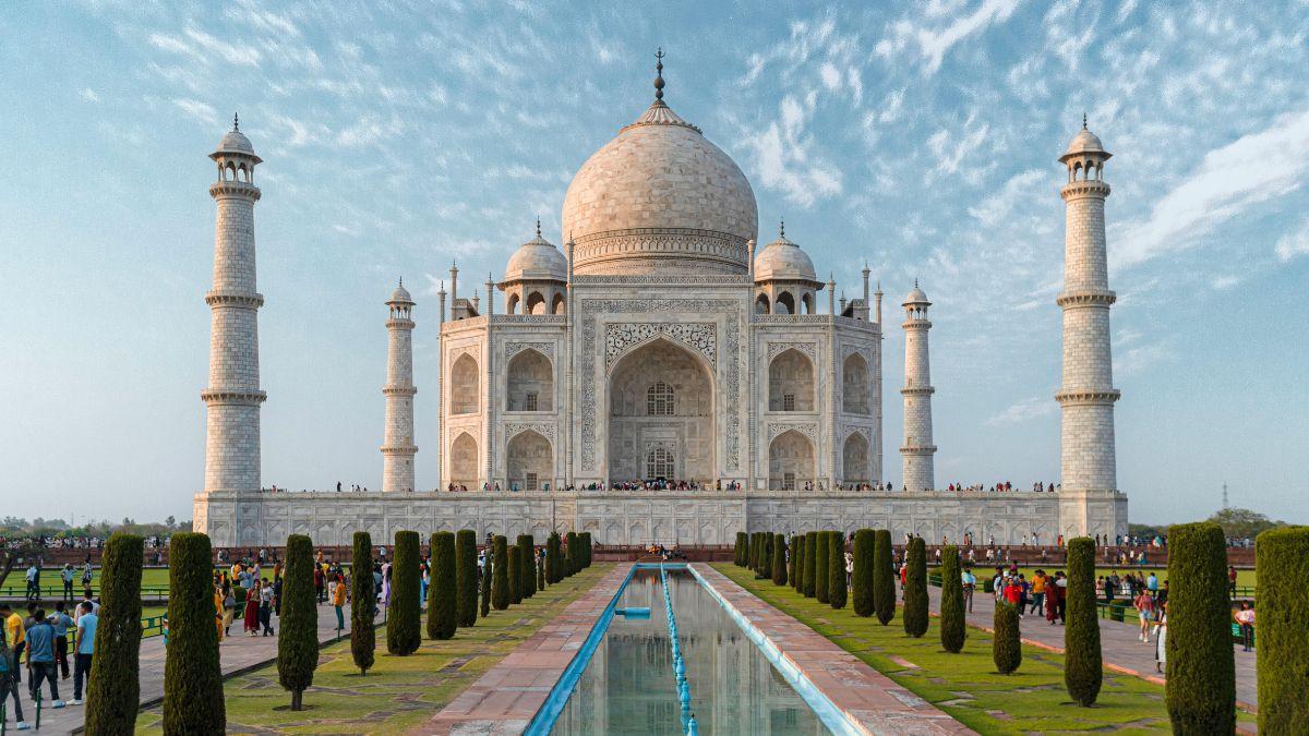10 Most-Visited Monuments Of India | Rediff-TV | Rediff.com