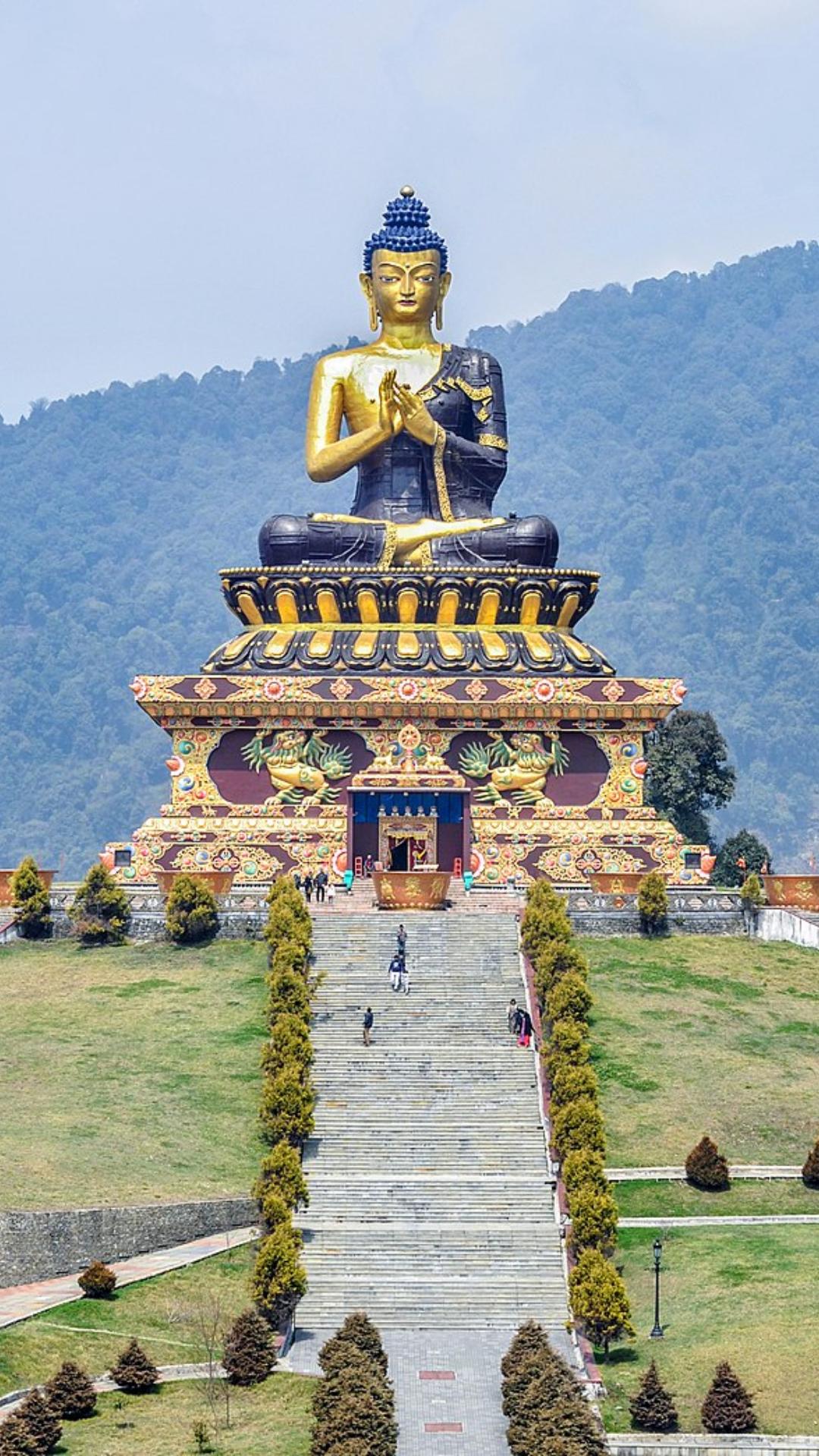 India's 10 Tallest Statues - Rediff Getahead