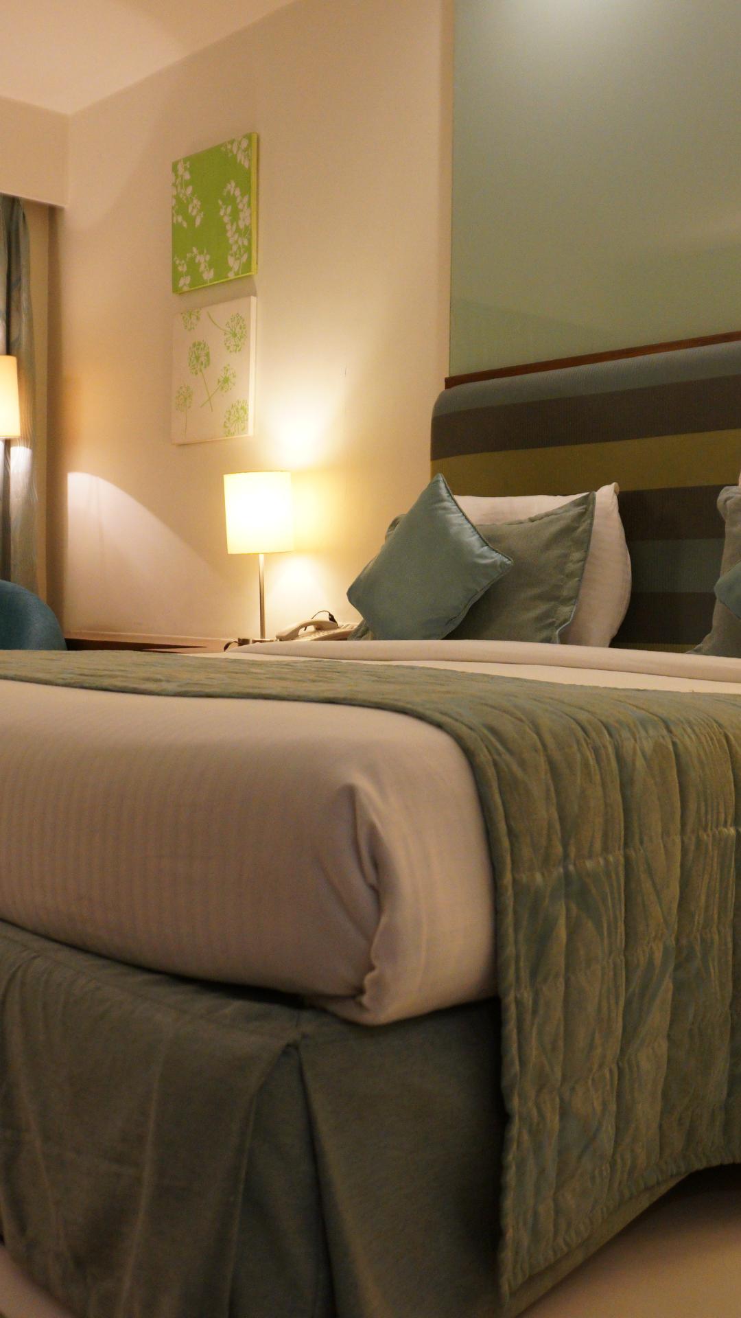 Bed Linen 101: How Often Should You Wash? - Rediff Getahead