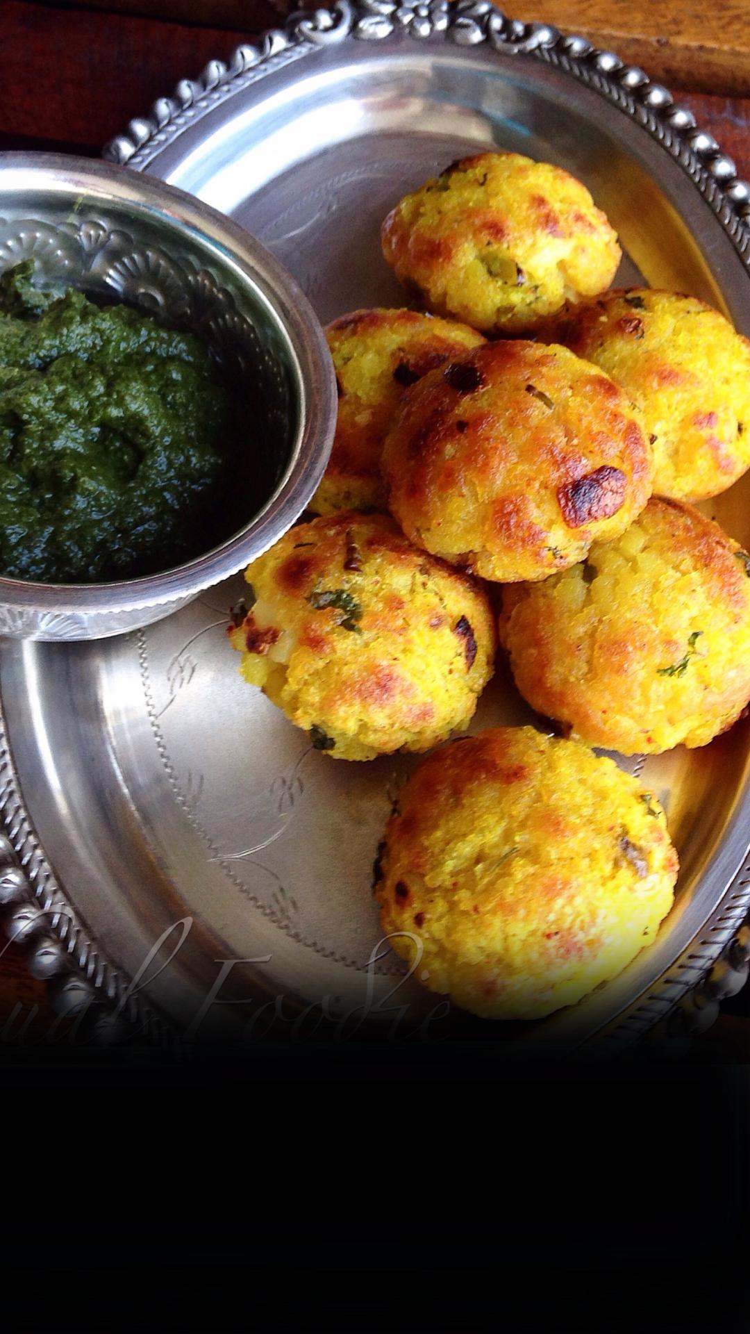 Aloo Poha Vada: 15-Min Recipe - Rediff Getahead
