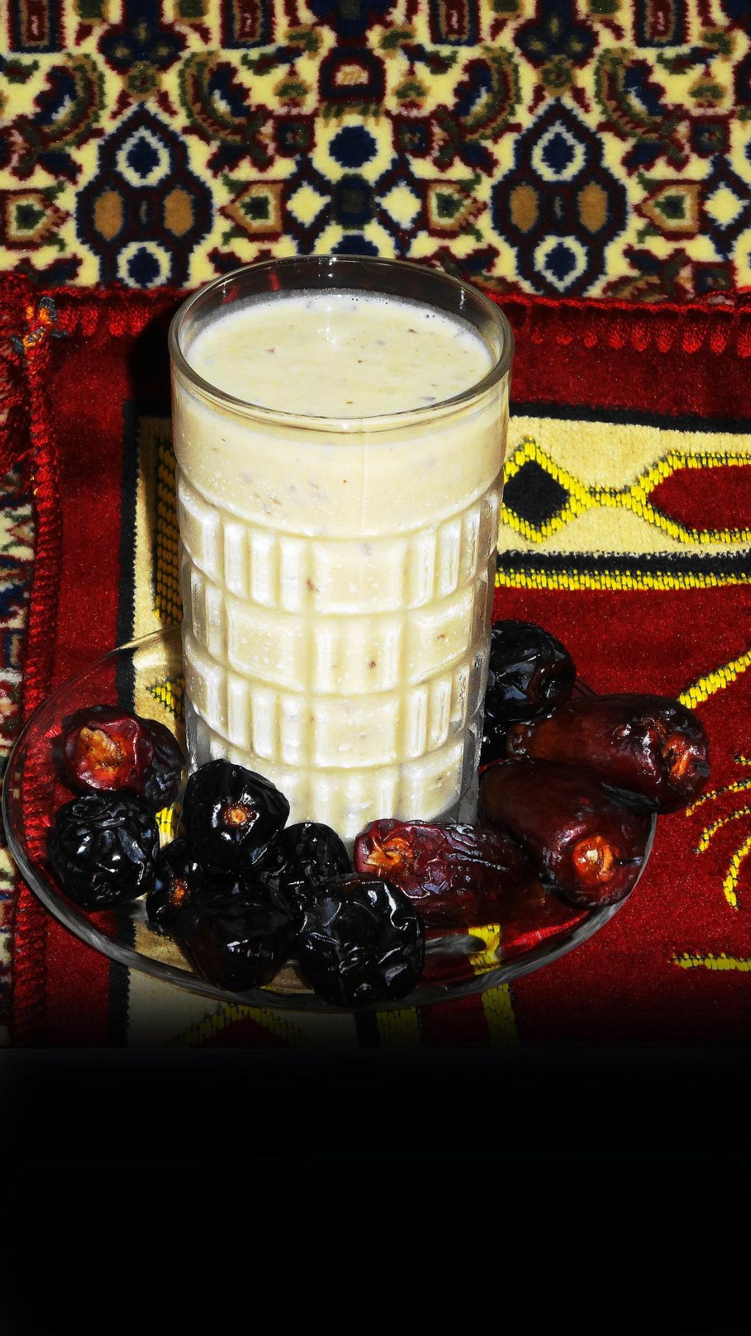 Date Milk Shake: 10-Min Recipe - Rediff Getahead