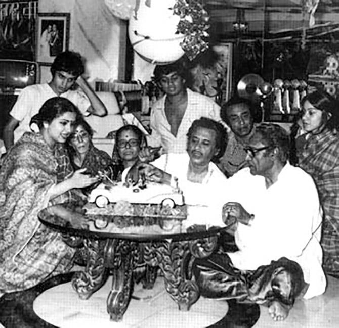 Kishore Kumar Family Photos