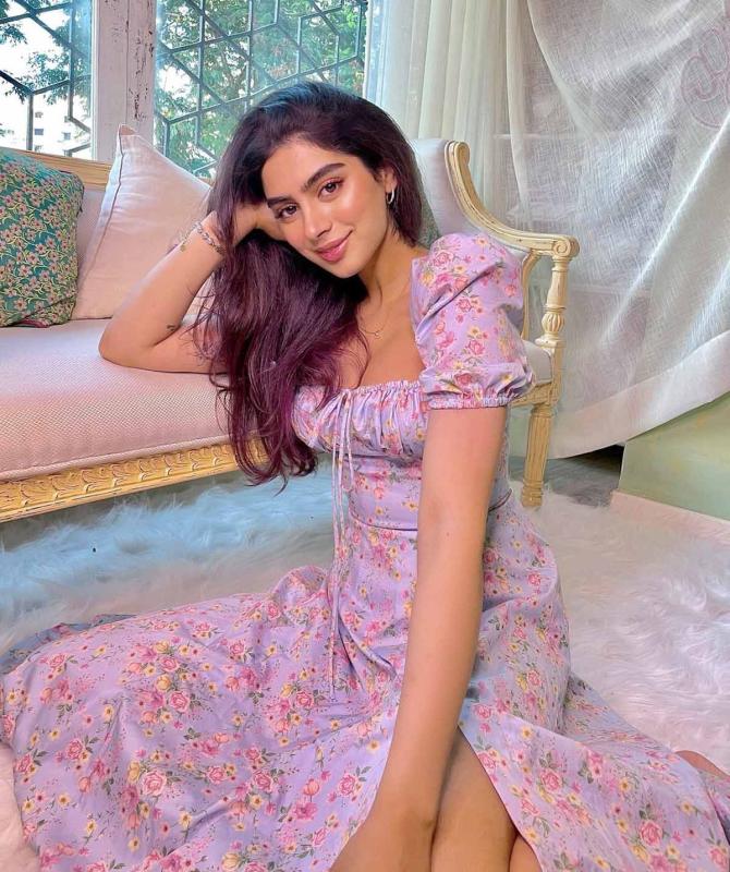 Kajal, Karishma, Krystal WOW us! - Rediff.com movies Kajal, Karishma, Krystal WOW us! - Rediff.com movies