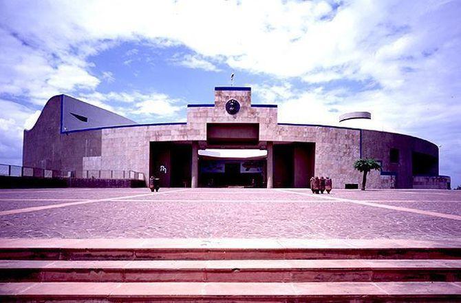 Standing tall: Charles Correa's ICONIC buildings - Rediff.com India News