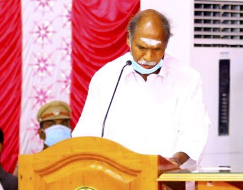 Puducherry CM Rangasamy tests positive for COVID