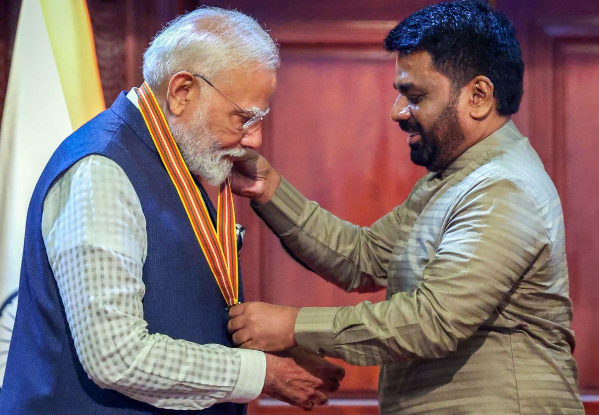 Sri Lanka confers highest civilian award on Modi - Rediff.com India News