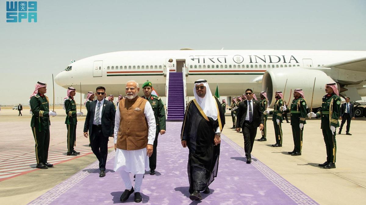 Modi cuts short Saudi trip, returns to India after J-K terror attack - Rediff.com India News