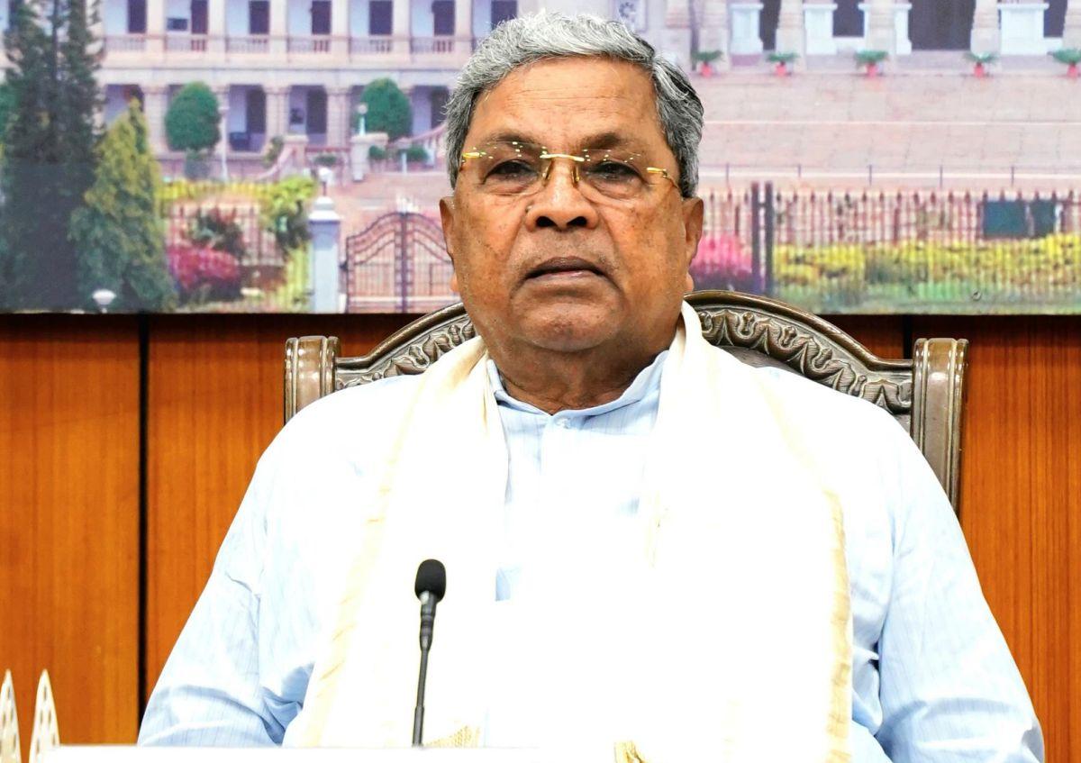 Sidda clarifies 'no need for war' remark; BJP calls him 'Pakistan Ratna' - Rediff.com India News