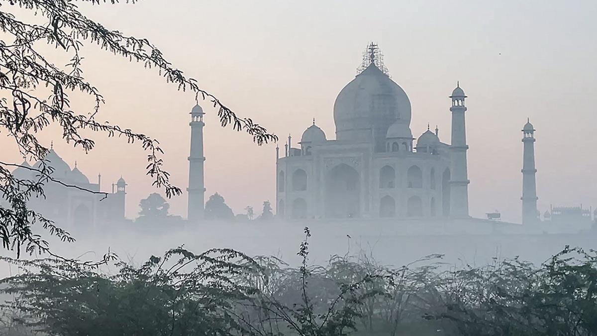 Free entry at Taj Mahal, graves of Shah Jahan, Mumtaz open for public ...