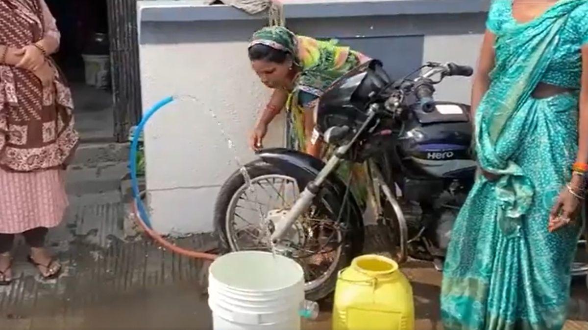 Indore diarrhoea outbreak: Contaminated water kills 7 | Rediff-TV ...