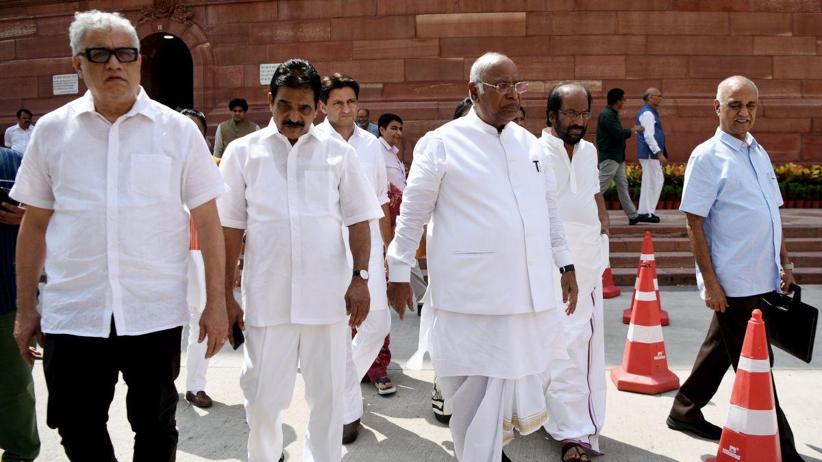 Opposition parties, except NCP-SP, seek special Parliament session ...