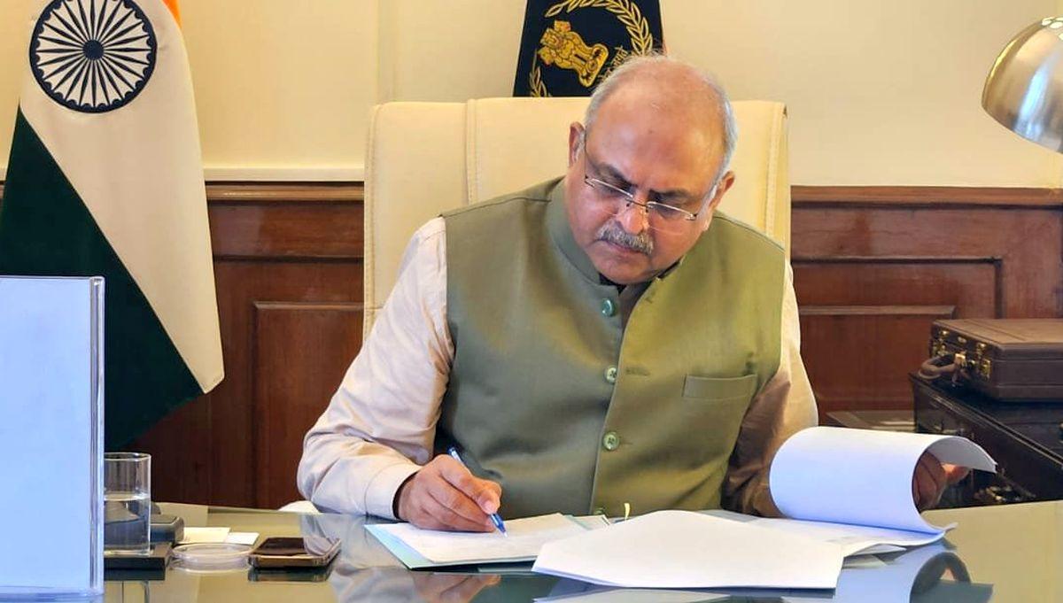 Centre extends CBDT Chairman Ravi Agrawal's tenure by one year