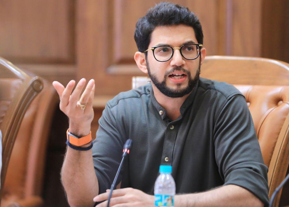 Disha Salian's father seeks FIR against Aaditya Thackeray - Rediff.com India News
