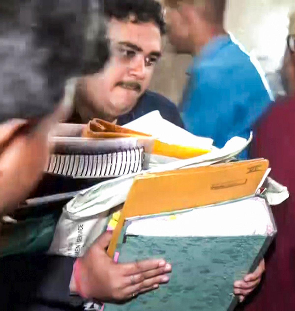 'Serious matter': SC on ED's I-PAC raids facing 'obstruction' | Rediff ...