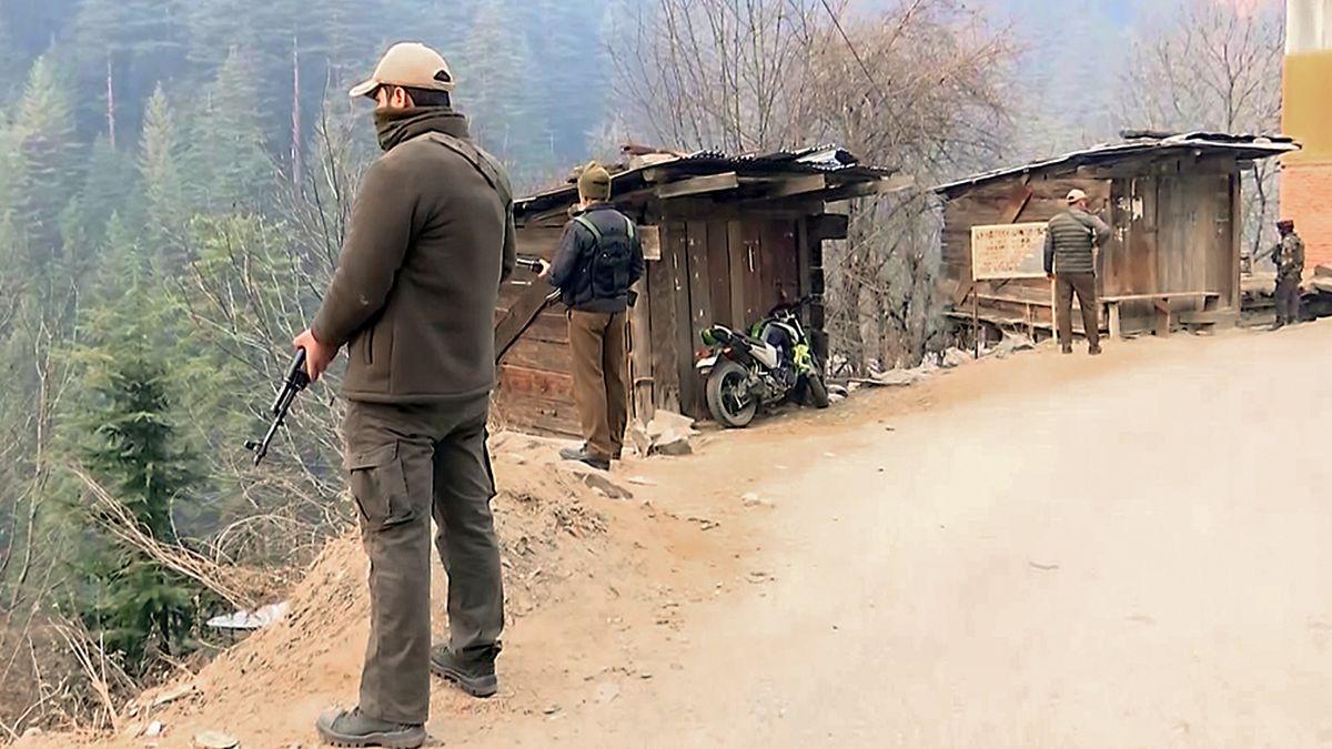 Day 3 of Kishtwar search op: Several detained for questioning | Rediff ...