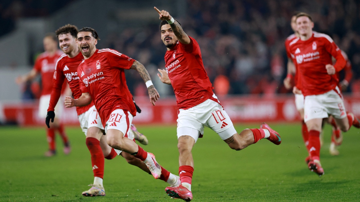 Penalty drama: Forest edge Ipswich in FA Cup thriller - Rediff Sports