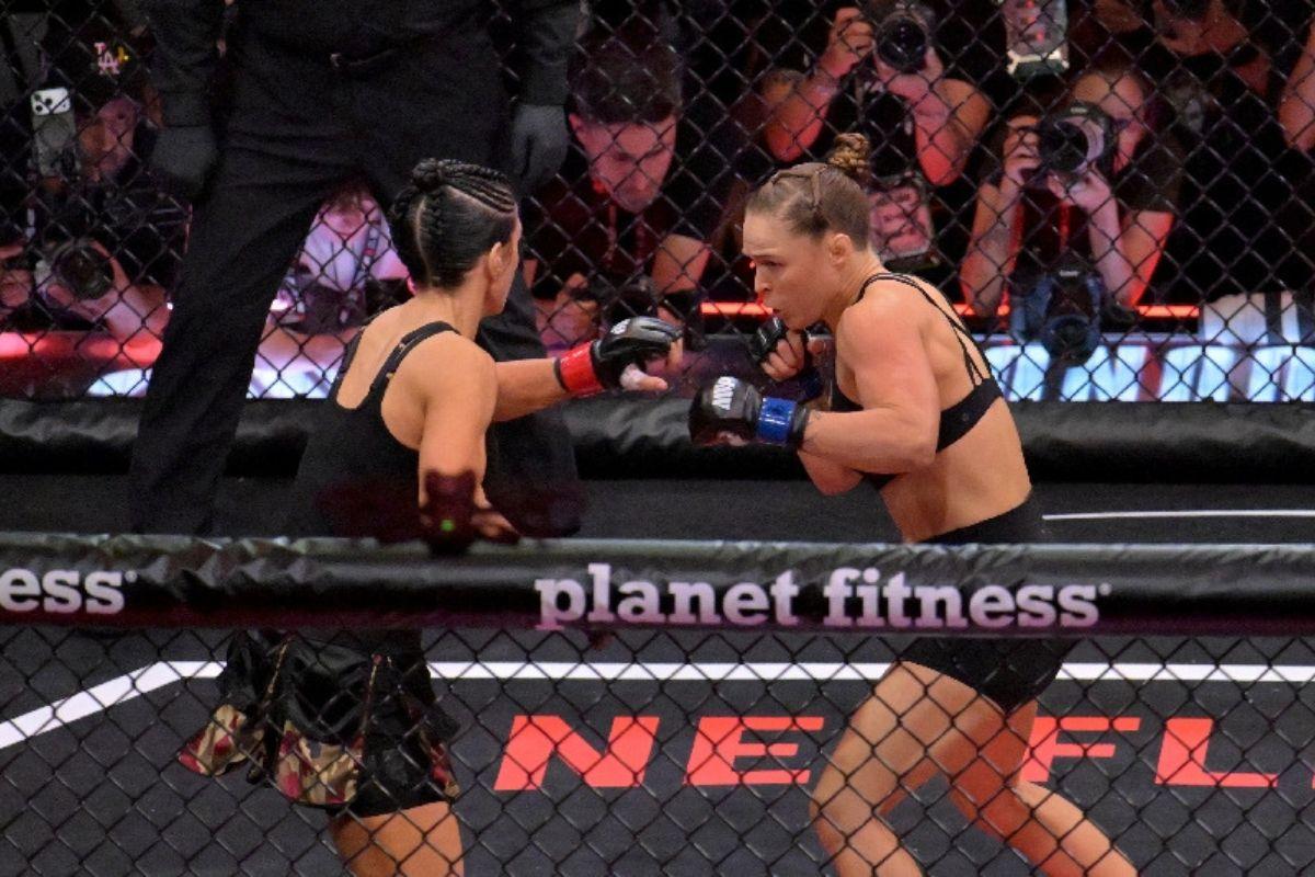 Rousey Signs Off In Style With Rapid Armbar Victory Over Gina Carano